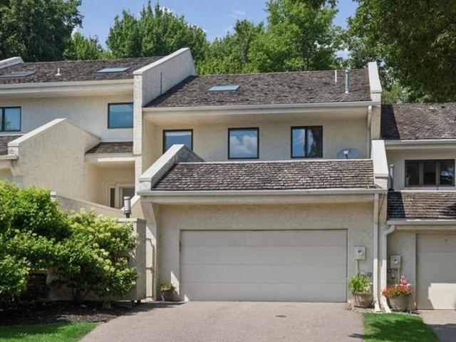 11620 Vista Dr, Hopkins, MN 55343