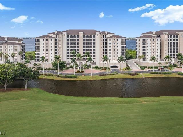 11620 Court Of Palms APT 105, Fort Myers, FL