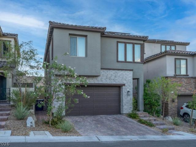 11620 Desert Hollow Avenue