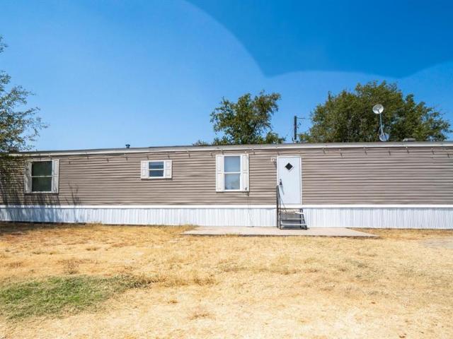 11621 Annandale Rd, Crowley, TX 76036 | MLS #21221 | Compass