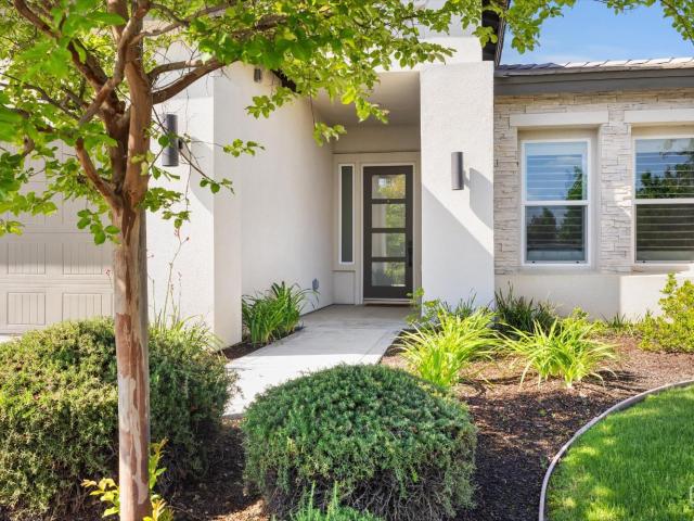 11621 Claret Court
