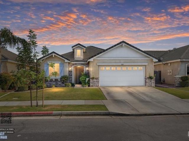 11621 Morgan Hill Dr, Bakersfield, CA 93312
