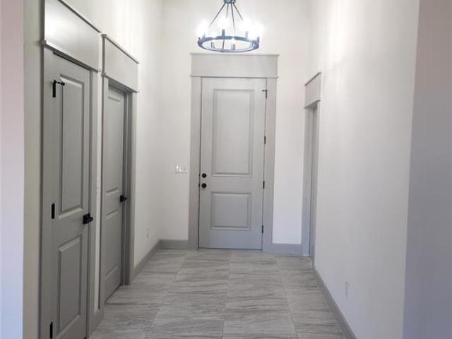 11621 NW 103rd Street