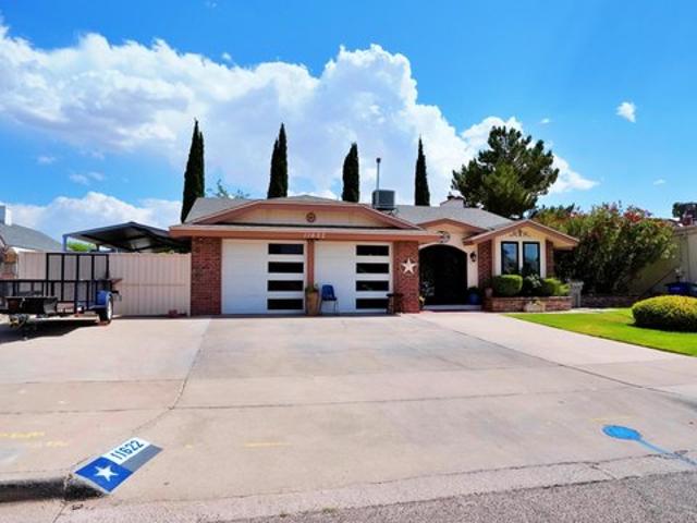 11622 James Grant Dr, El Paso, TX 79936