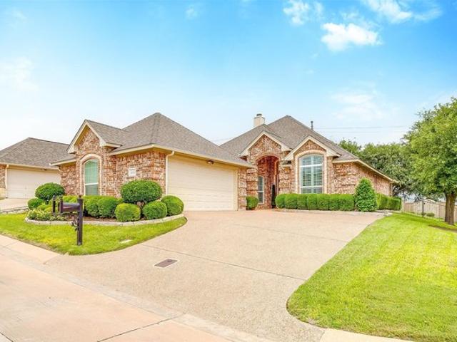 11624 Virginia Way Ct, Fort Worth, TX 76008