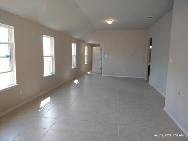11624 Lago De Garda Dr, Austin, TX 78747 | MLS #7927 | Compass