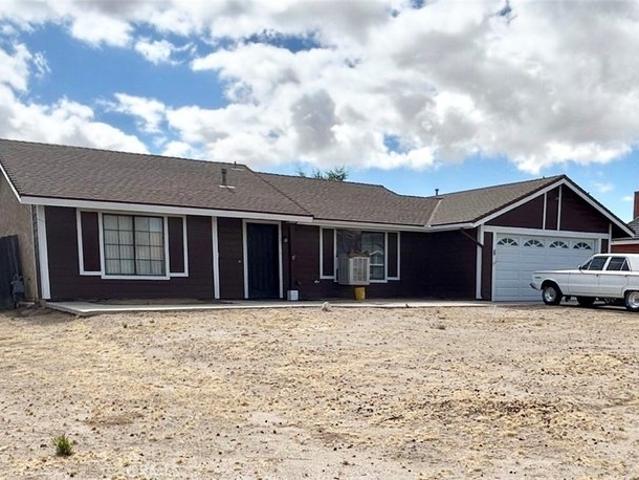 11625 Topaz Rd, Victorville, CA 92392