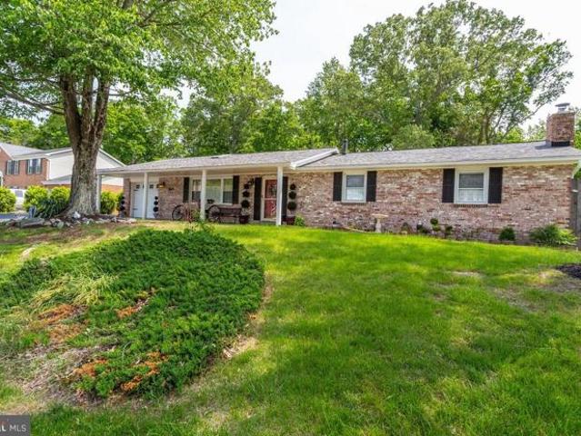 11625 Rivershore Dr, Dunkirk, MD 20754
