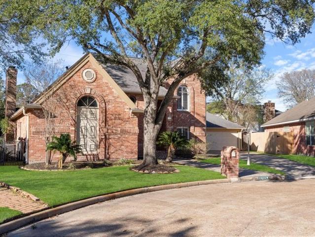 11626 Taos Ln, Houston, TX 77070