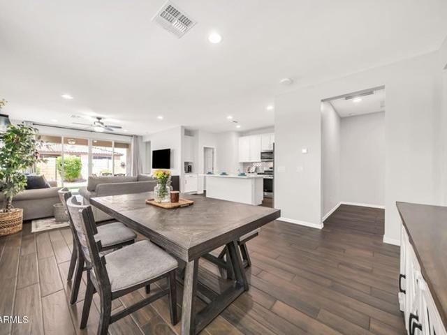 11626 W Parkway Ln, Avondale, AZ 85323
