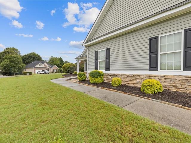 1162 Mason Lee Pl, Loganville, GA 30052 | MLS #7753 | Compass
