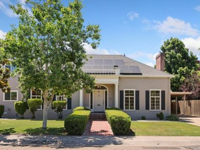 1162 Oxford Way, Stockton, CA 95204
