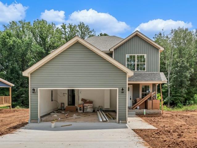 1162 Boulder Pass Rd, Clarksville, TN 37040