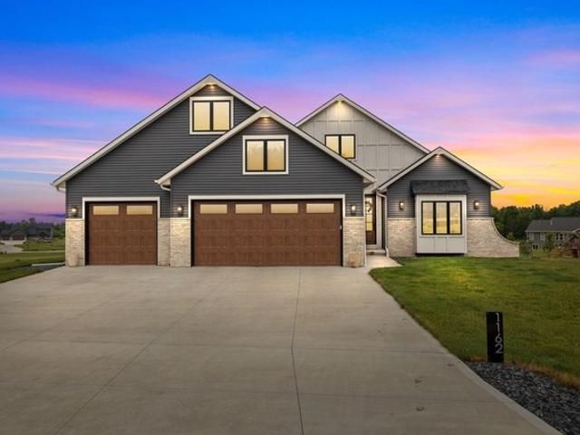 1162 Cleggs Ln, Hortonville, WI 54944