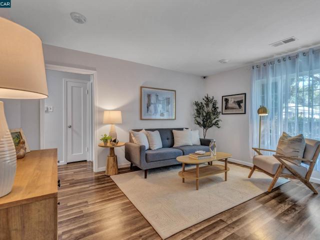 1162 Francine Ct