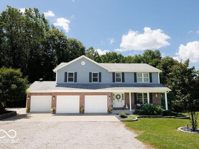 1162 W Thornridge Way, Spencer, IN 47460