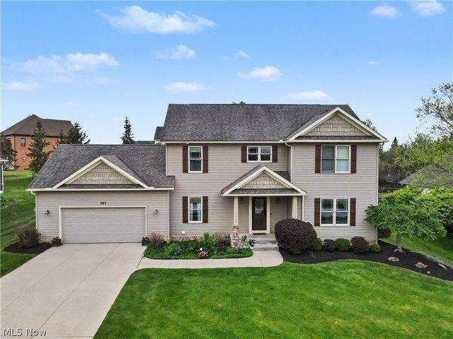 1162 Windward Ln, Kent, OH 44240