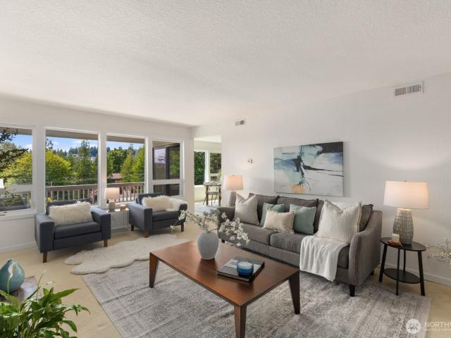11630 th Avenue NE # B319