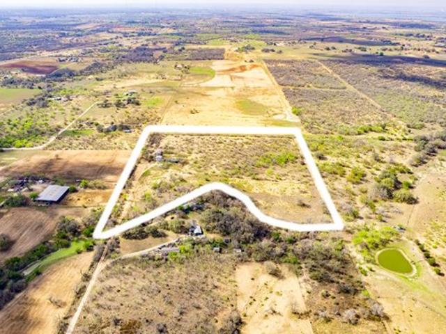 11630 Cooksey Rd, Adkins, TX 78101