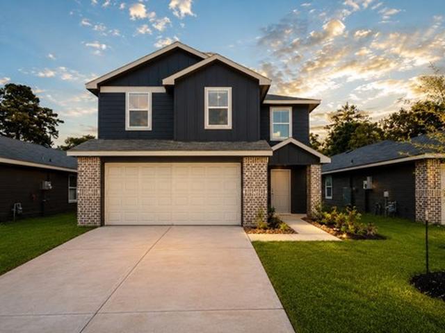 11631 Ruffian Dr, Willis, TX 77318