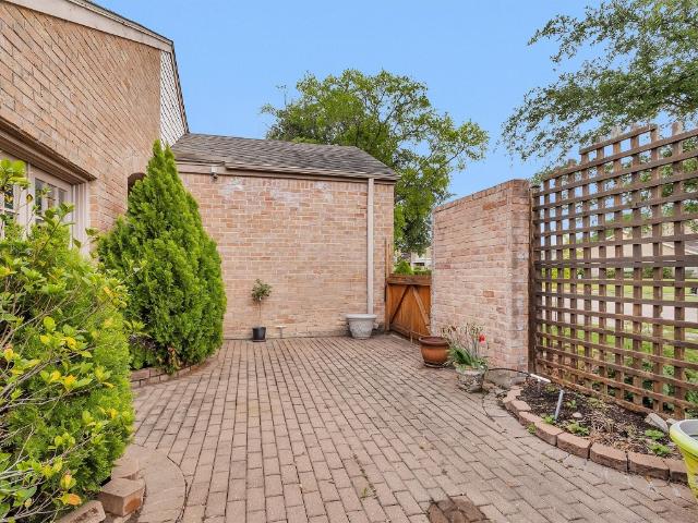 11634 Southlake Drive