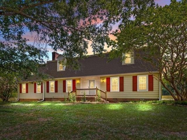 11635 Fortsville Rd, Capron, VA 23829