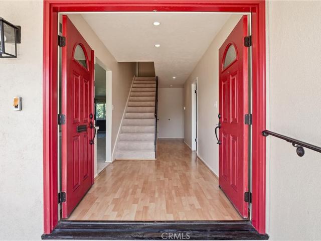 1163 N Lincoln