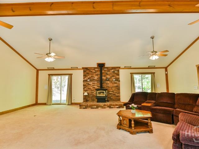 1163 Nickville Road