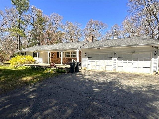 1163 Old Fall River Rd, Dartmouth, MA 02747