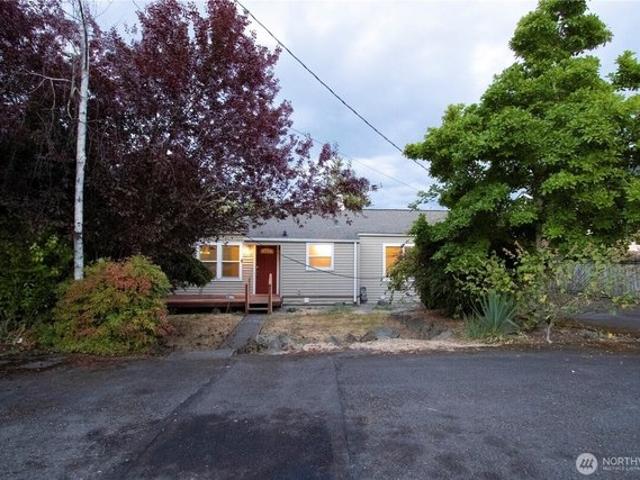 1163 th Ave S, Seattle, WA 98168
