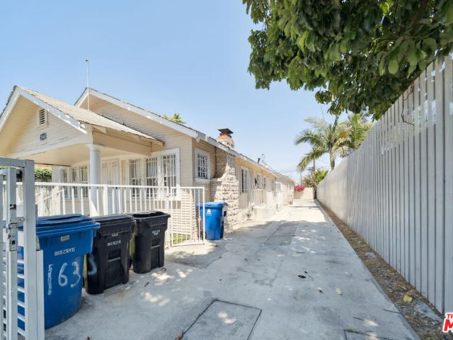 1163 W 38th St, Los Angeles, CA 90037 | MLS #25627