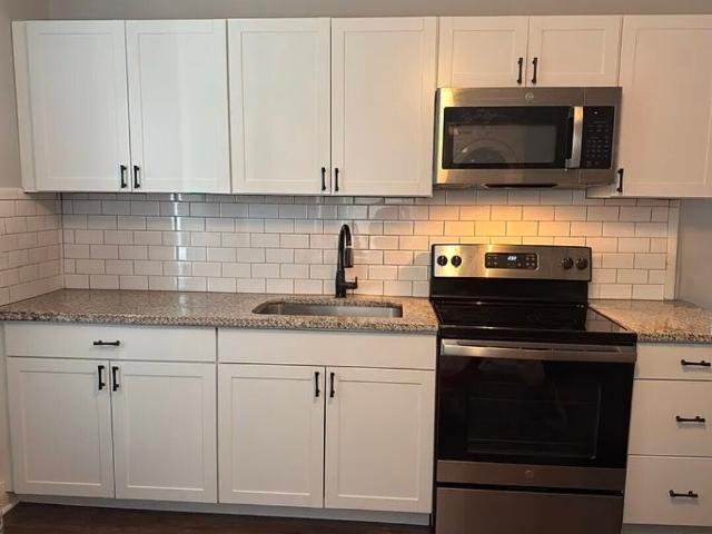 1163 W Main St, Waterbury, CT 06708 | MLS #24156 | Compass