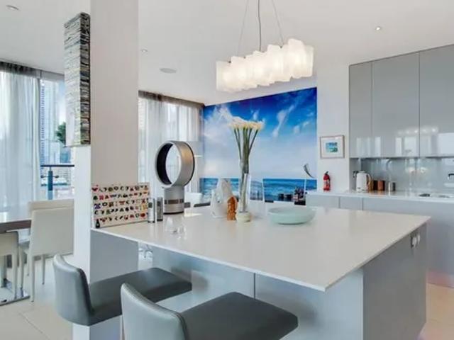 116 181 Boardwalk Place, London, E14 5SG, United Kingdom | 3 bed apartment for rent #139543865 | Rentberry