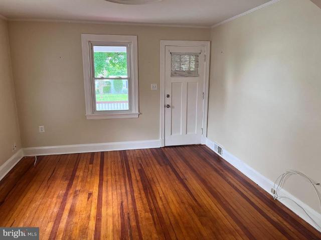 116 2Nd Avenue