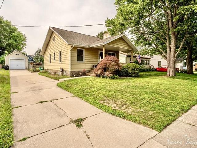 116 35th St SE, Grand Rapids, MI 49548