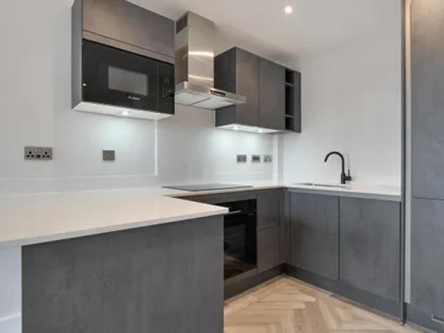 116 Cockfosters Road, London, EN4 9EB, United Kingdom | 1 bed apartment for rent #167661465 | Rentberry