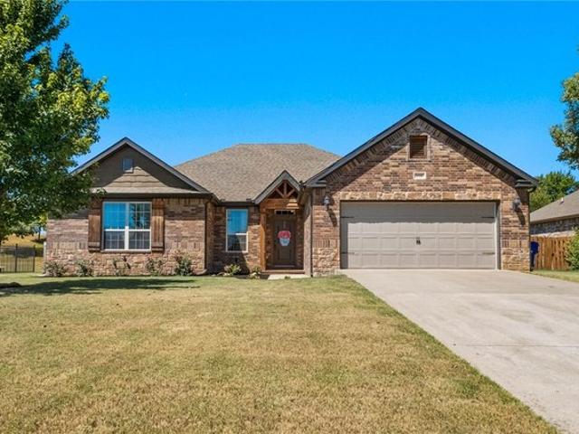 116 Colville St, Lowell, AR 72745