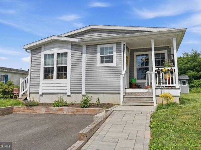 116 Conestoga Dr, Doylestown, PA 18901