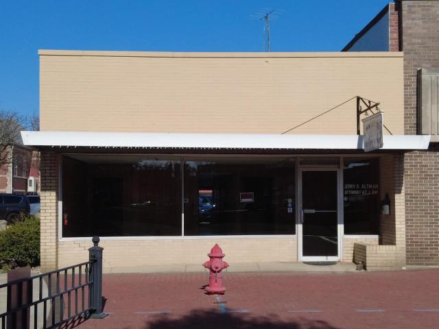 116 Constitution Plaza