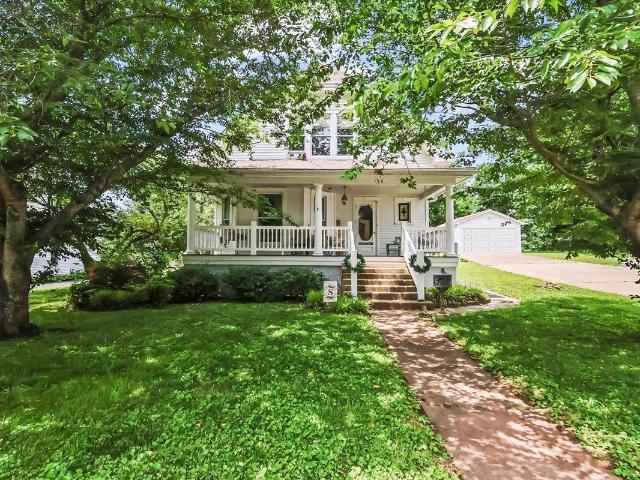 116 Cave Street