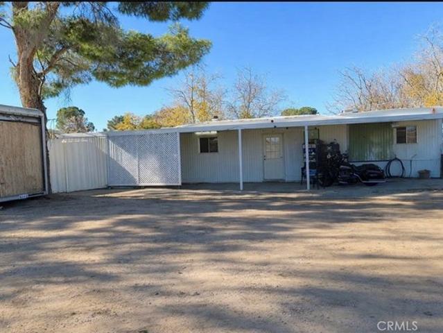 116 Camp Fire Dr, California City, CA 93505