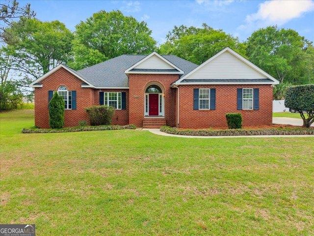 116 Cedar Creek Dr, Dublin, GA 31021