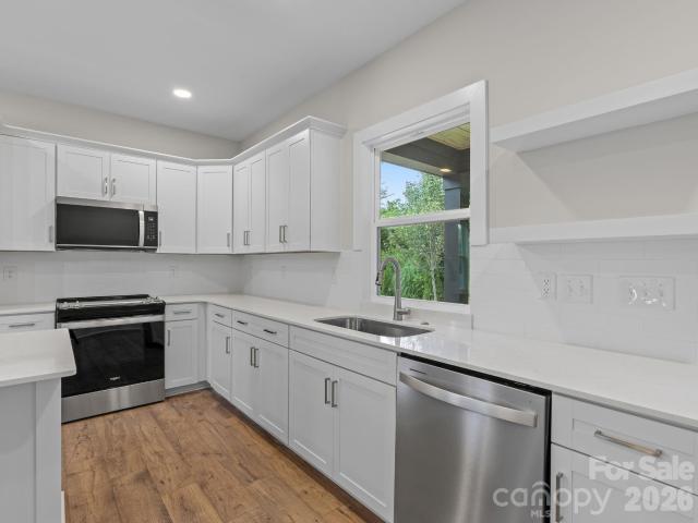 116 Chapel Xing Ln, Unit 11, Weaverville, NC 28787 | MLS #4341