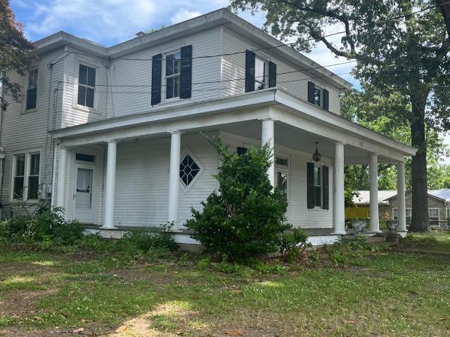 116 Charlotte St, Brookneal, VA 24528 | MLS #363717 | Compass