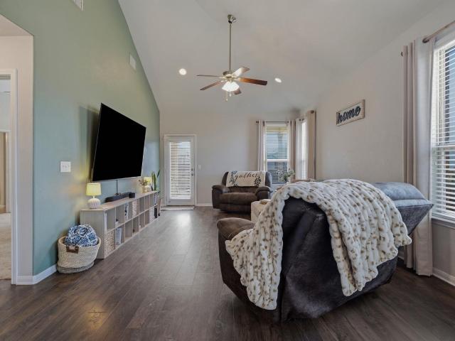 116 Checkerspot Ct
