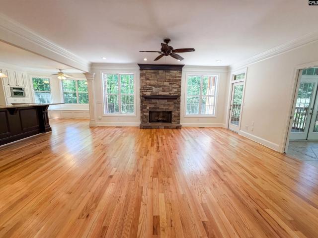 116 Crosscreek Drive