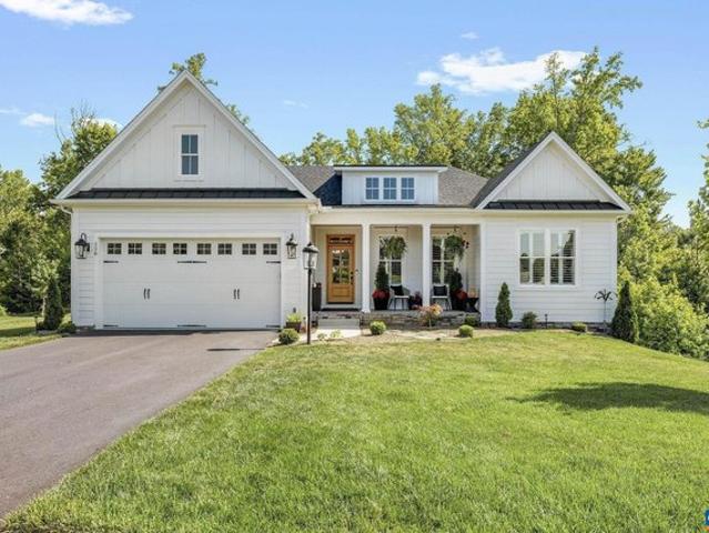 116 Applewood Dr, Zion Crossroads, VA 22942