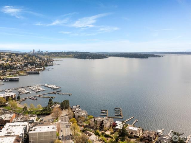 116 B 2nd St S, Unit B, Kirkland, WA 98033 | MLS #2479 | Compass