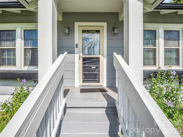 116 Beverly Avenue