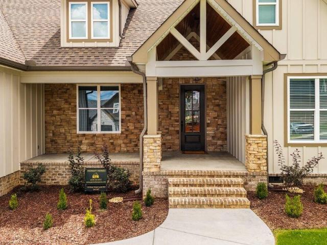 116 Bear Trace NW